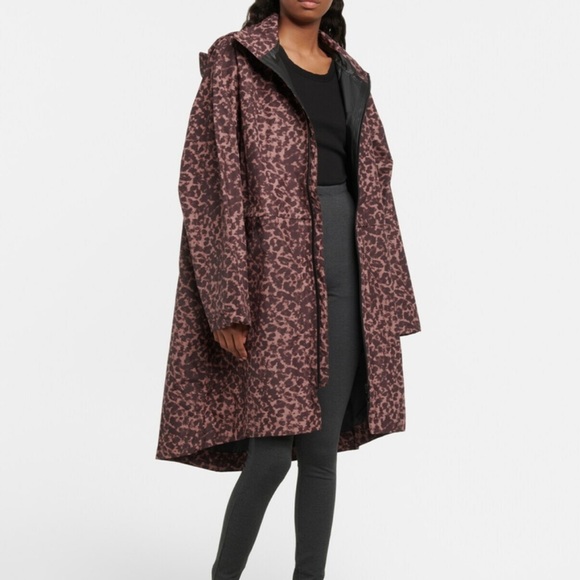 Varley | Jackets & Coats | Varley Rain Jacket M | Poshmark